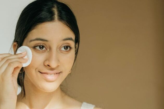 11 Essential Habits To Maintain Skin Health